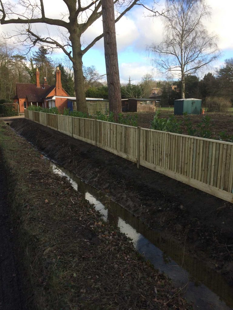 Ditch clearing and ditching Berkshire Hampshire Surrey