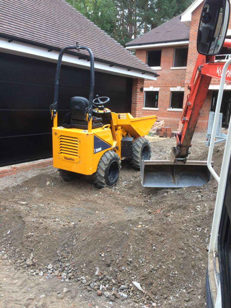Skip Loader Hire With Driver Berkshire Hampshire Surrey - Let The ...